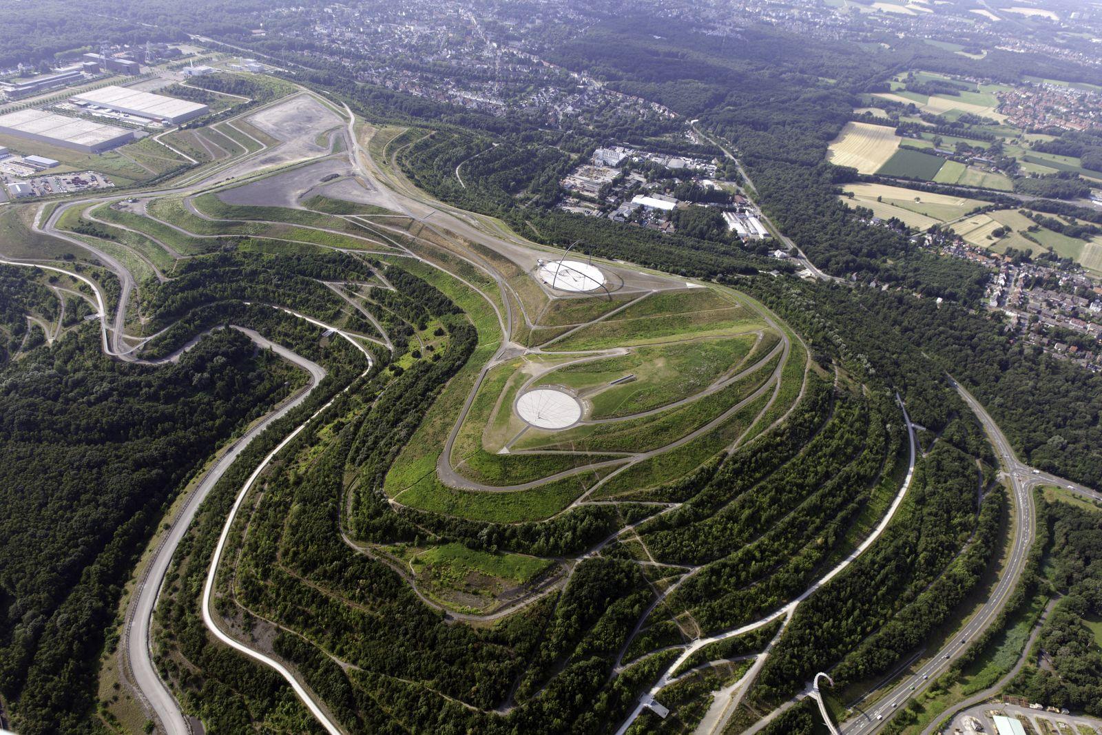 Halde Hoheward Herten, Landschaftsarchitektur - baukunst-nrw
